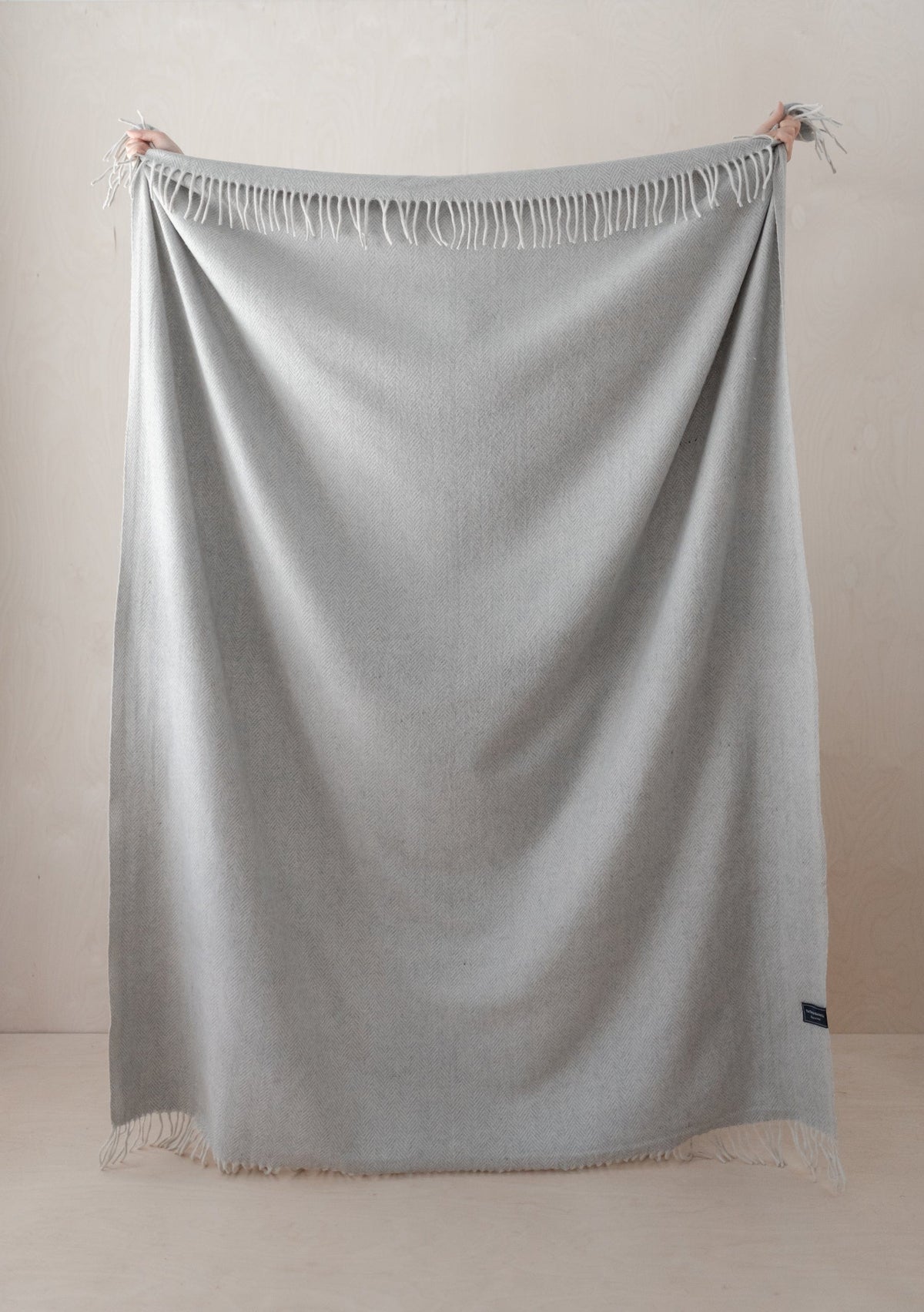 Recycled Wool Blanket in Silver Herringbone – TBCo
